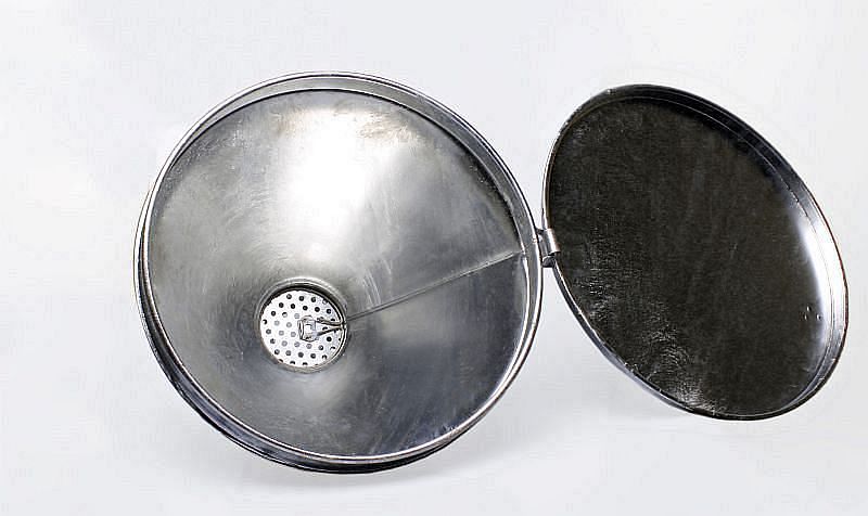 Renner Fass-Trichter verzinkt mit Deckel (Modell-Nr. KK 209) Ø 300 mm ...