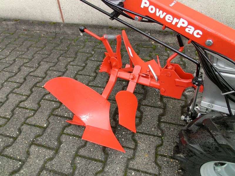 PowerPac Wendepflug / Winkeldrehpflug mit Vorschäler und ...